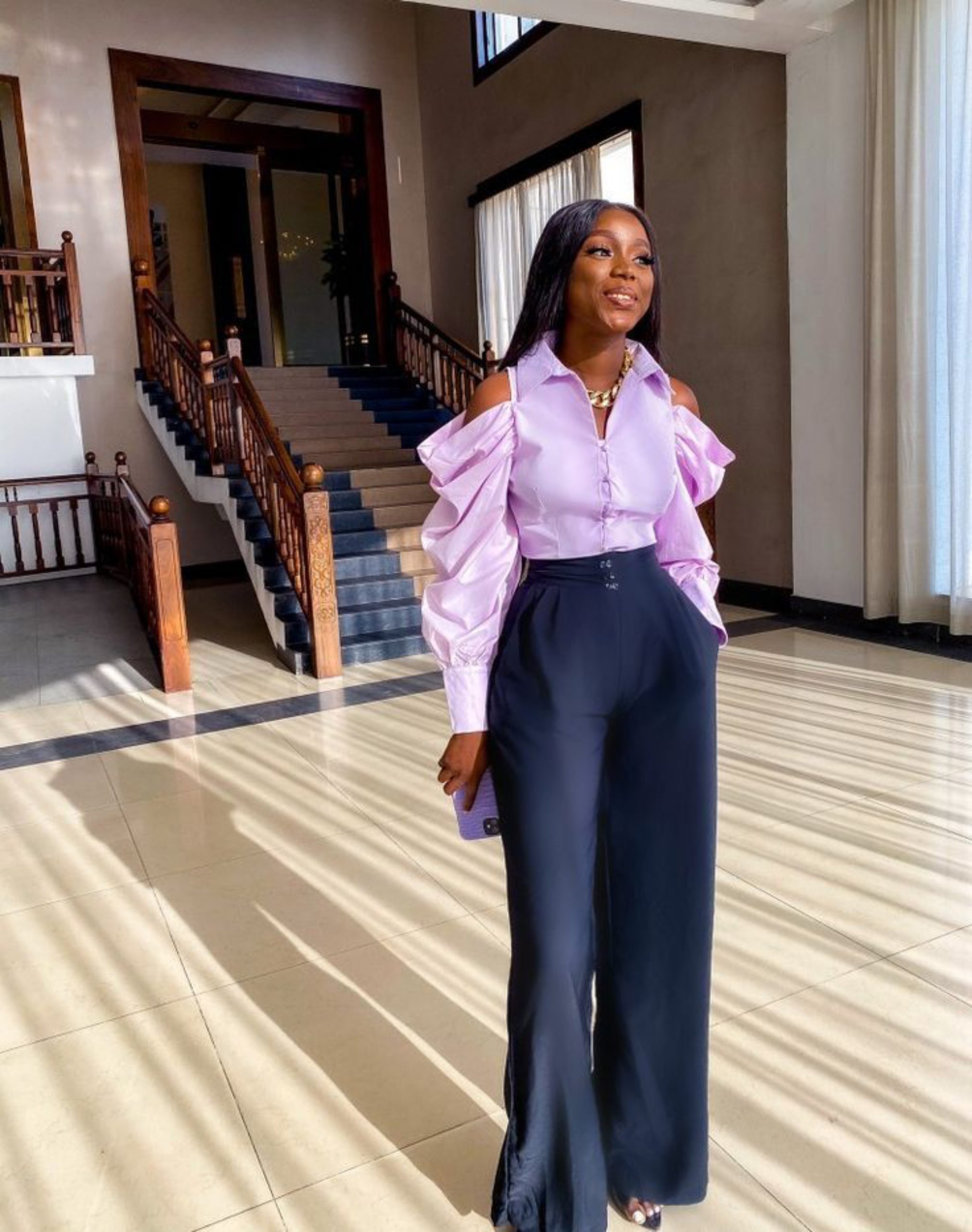 Corporate Chic: How To Look Professional And Fashion-Forward At Work ...