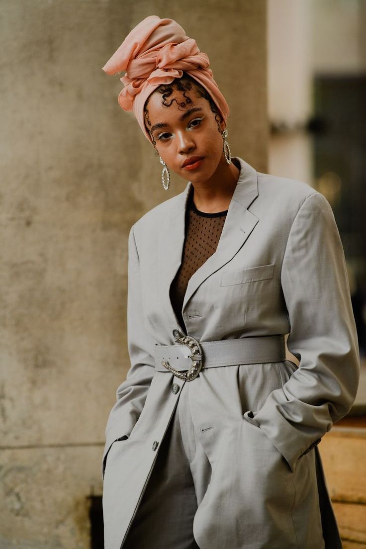 The Power Of Personal Uniforms: How Consistency Can Be Stylish ...