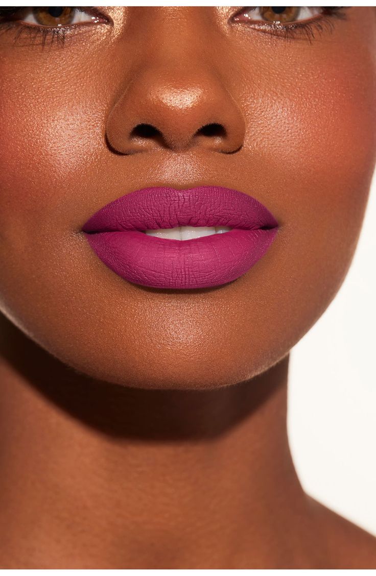 5 Different Types of Lipsticks: How to Choose The Right One For You ...