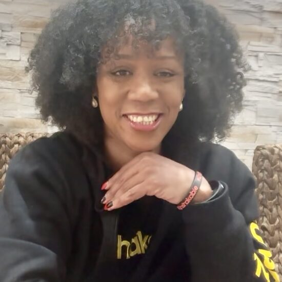 6 Ways to Wear a Wrap Skirt - TheWill Downtown